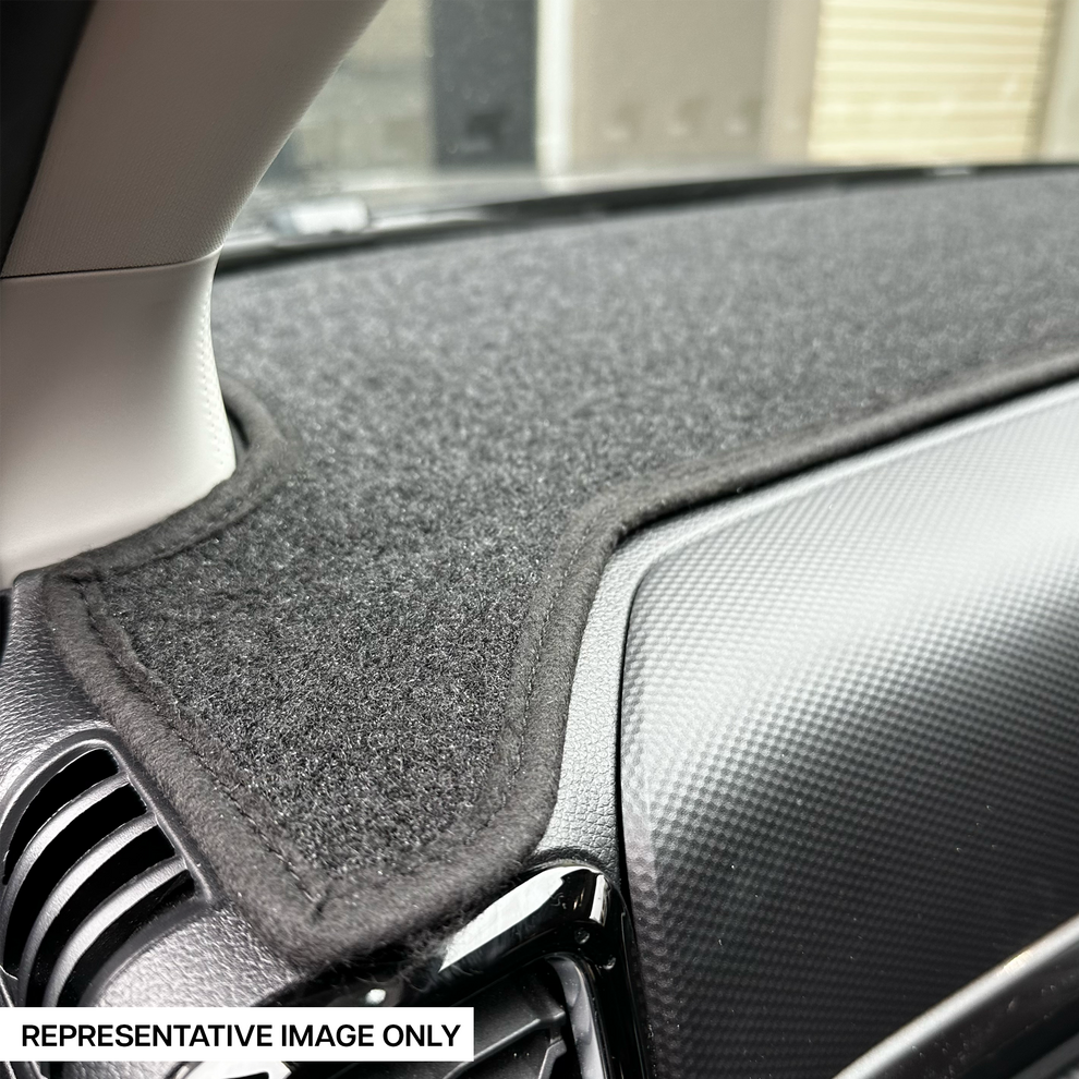 Toyota Landcruiser 76/78/79 Series 2024+ Facelift | MUDTAMER Dash Mat
